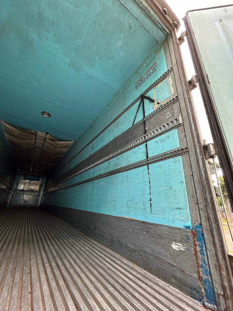 1997 Maxicube ST3 24 Pallet Chiller, Belly Locks Evap For Sale in ...