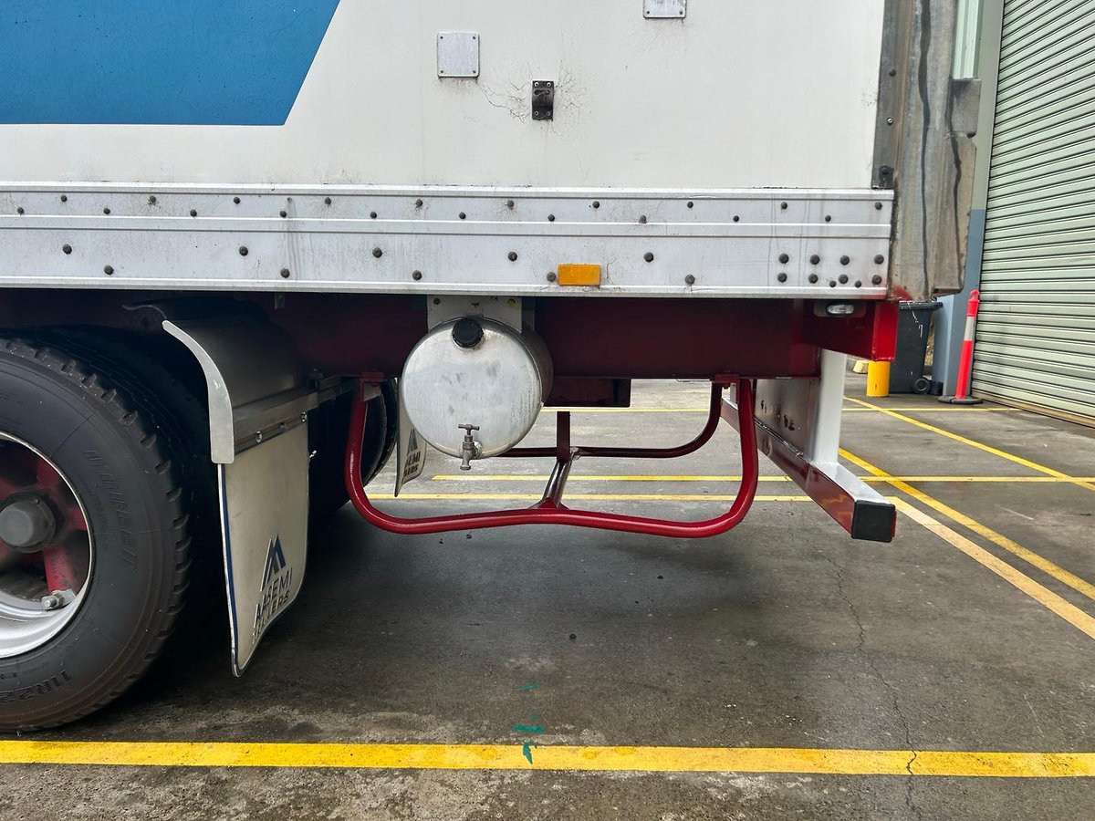 1997 Maxicube ST3 24 Pallet Chiller, Belly Locks Evap For Sale in ...