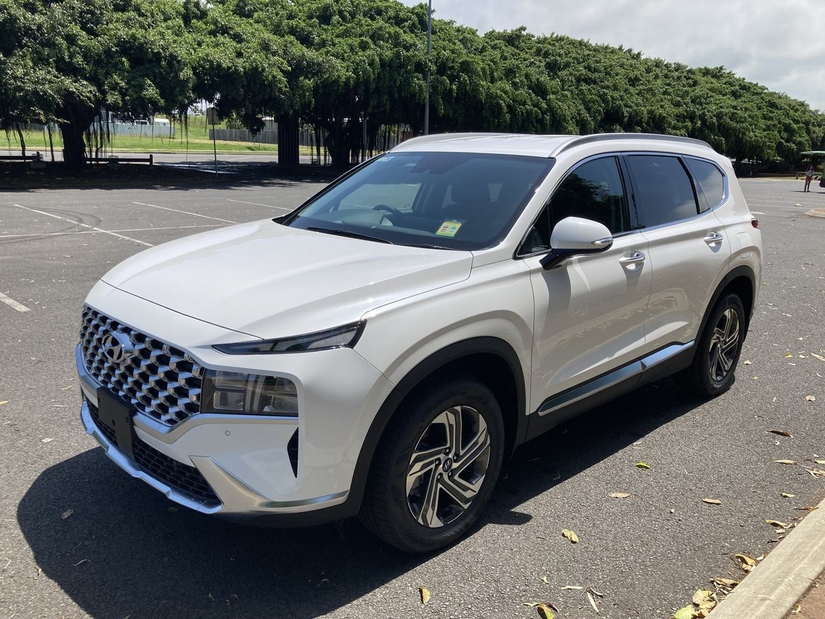 Hyundai Santa Fe 2022 White