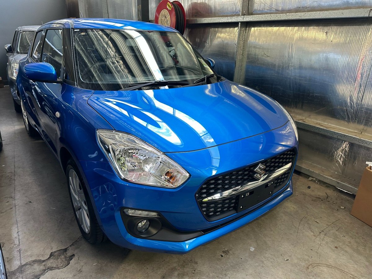 Suzuki Swift 2022 Blue