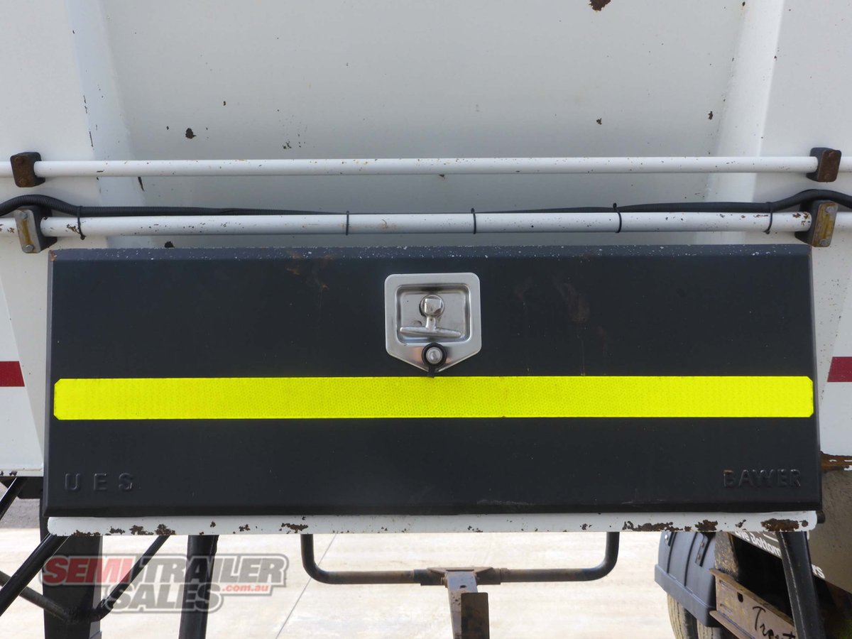 2013 AMS Trout River Live FLOOR Trailer - Rental For Sale in Epsom ...