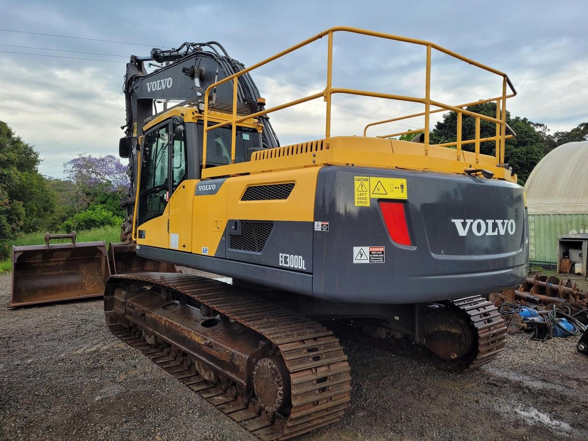 2018 Volvo EC300DL For Sale in Palmview | Earth Gear Australia