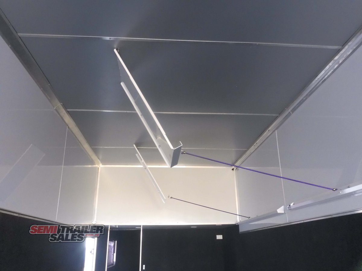 2018 MCF Enclosed Race CAR Transporter For Sale in Epsom, Bendigo ...