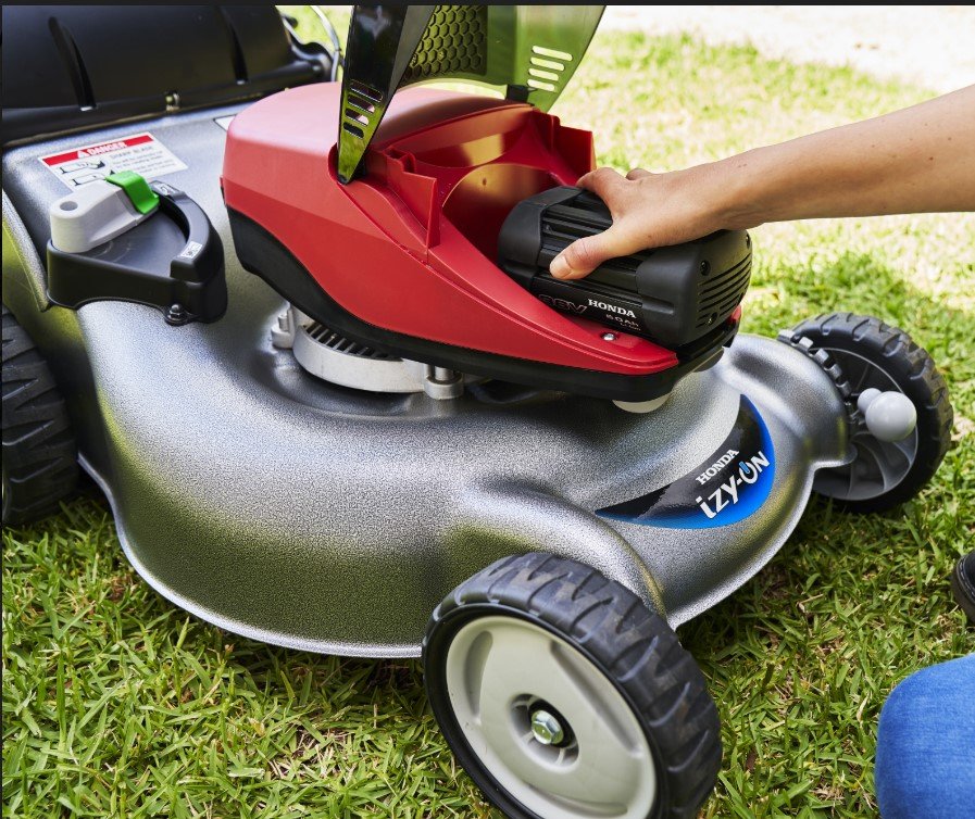 Honda HRG466XBS 36 Volt Self Propelled Mower For Sale in Midland Perth ...