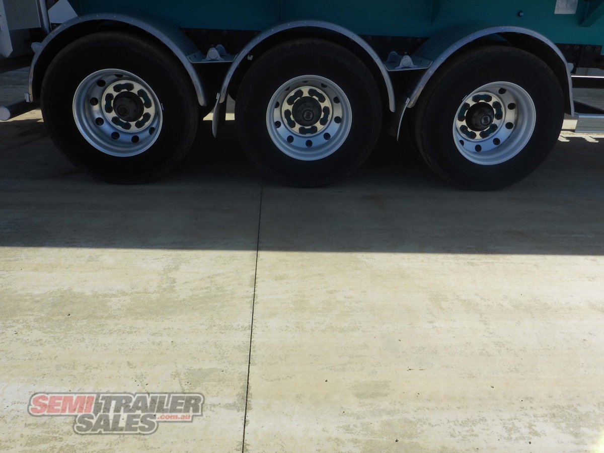 2007 Holmwood Highgate Water Tanker For Sale in Epsom, Bendigo | Semi ...