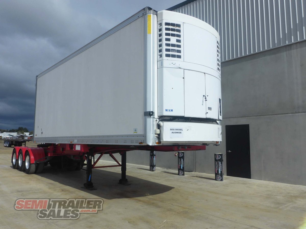 2006 Maxitrans 12 Pallet Refrigerated Rollback Pantech A Trailer For ...