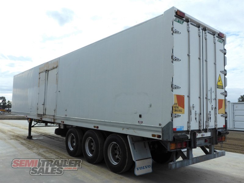2001 FTE 44FT Refrigerated Pantech Mobile Workshop For Sale in Epsom ...