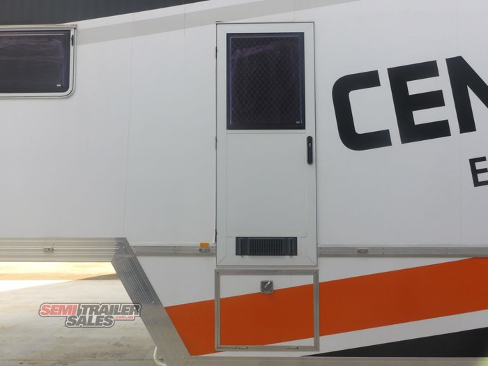 2018 MCF Enclosed Race CAR Transporter For Sale in Epsom, Bendigo ...