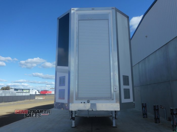 2018 MCF Enclosed Race CAR Transporter For Sale in Epsom, Bendigo ...